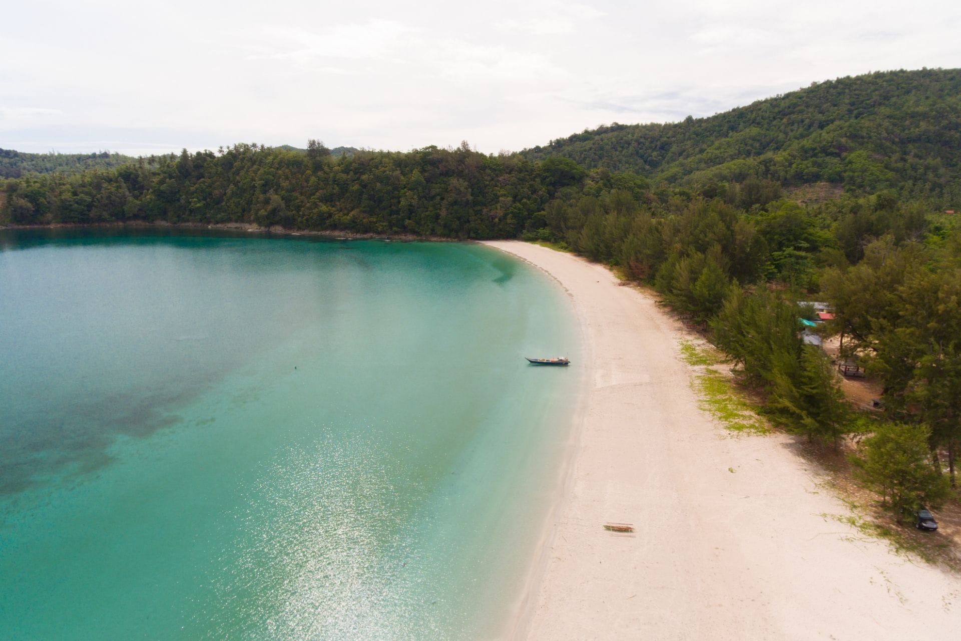 The Best Beaches in Borneo - Experience Travel Group