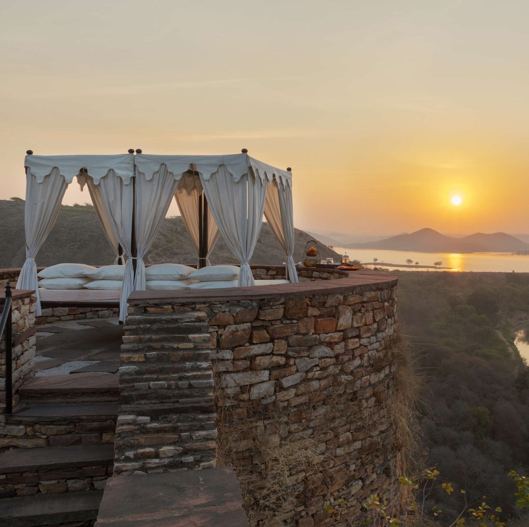 Ramathra Fort in India - Experience Travel Group